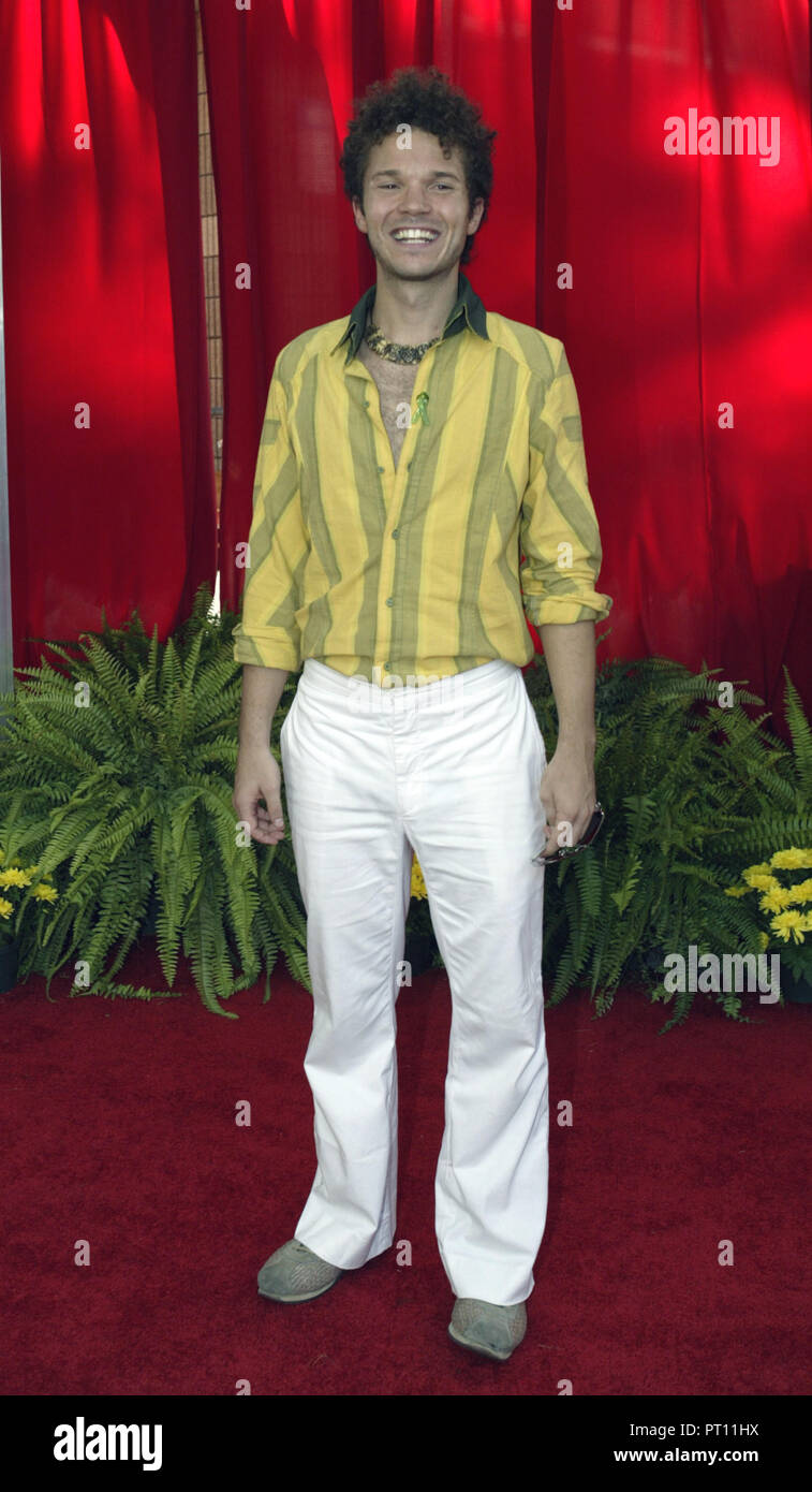 Cabas arrives on the red carpet entering the 2005 Latin Billboard ...