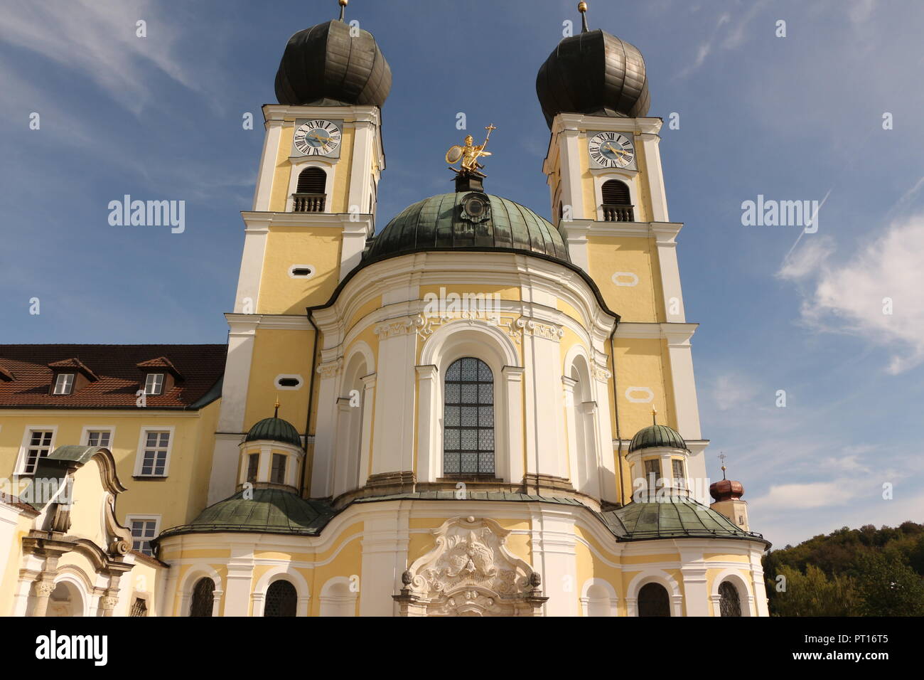 Die Benediktinerabtei Kloster Metten in Bayern Stock Photo - Alamy