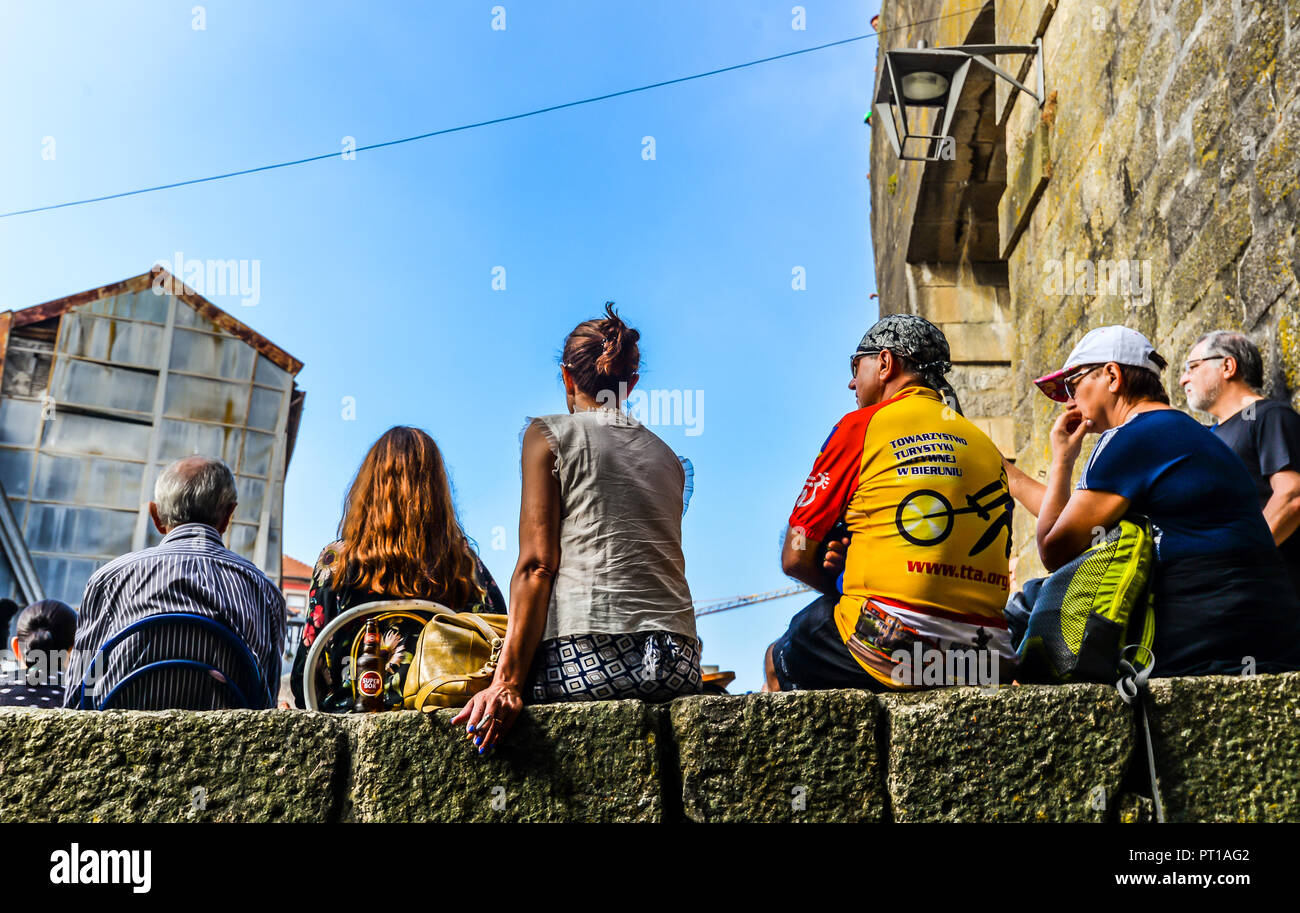 Douro river street musicians hi-res stock photography and images - Alamy