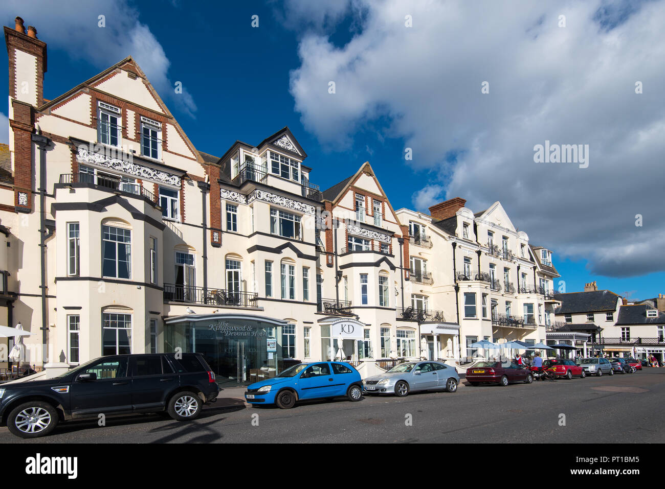Kingswood hi-res stock photography and images - Alamy