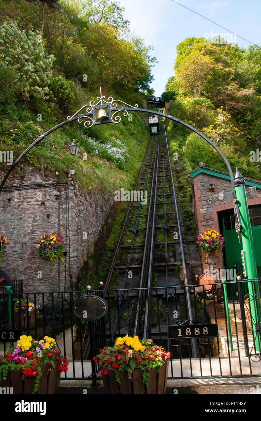 Green carriage descending the incredibly steep railway from Lynton to ...