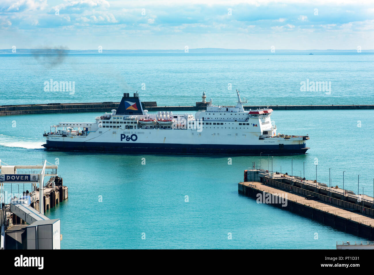 Dover eastern docks hi-res stock photography and images - Alamy