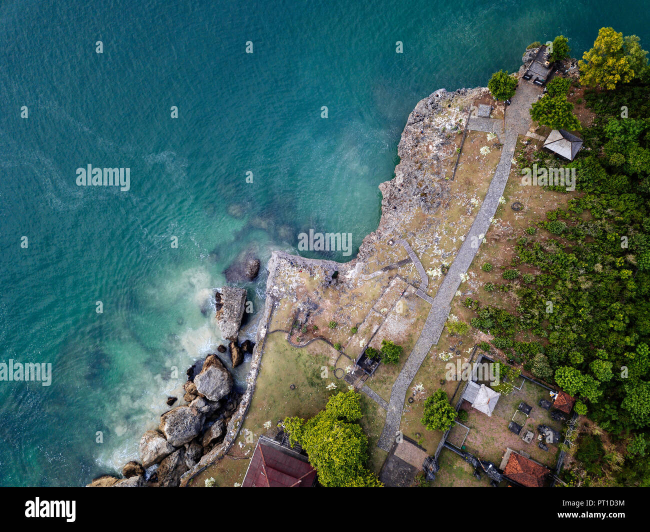 Aerial view path buildings ocean coastline hi-res stock photography and ...