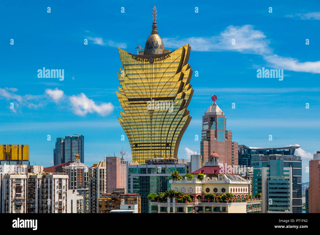 Windows 11 hi-res stock photography and images - Alamy