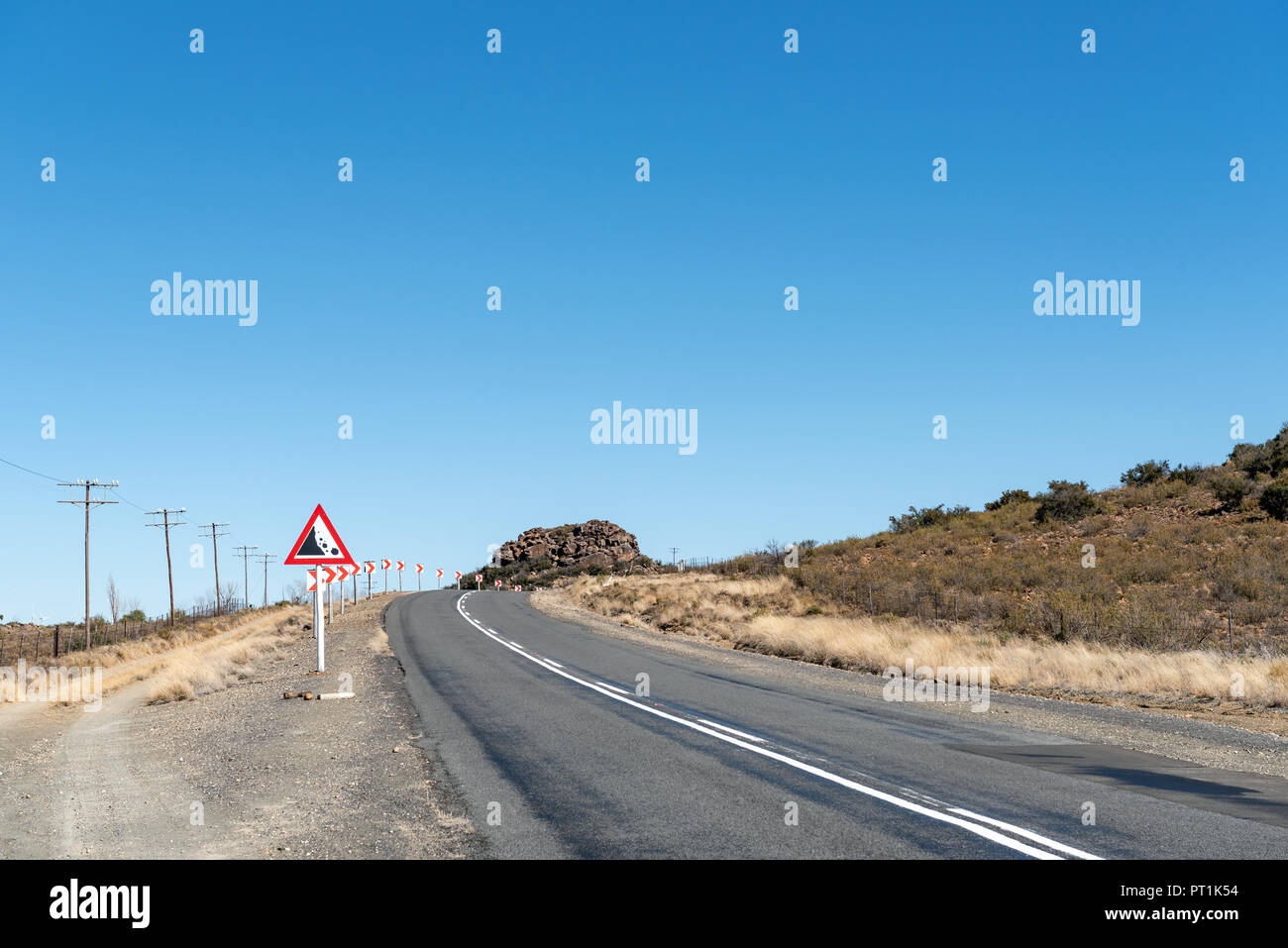 A view of road R48 at Modderfontein between Phillipstown and De Aar in ...