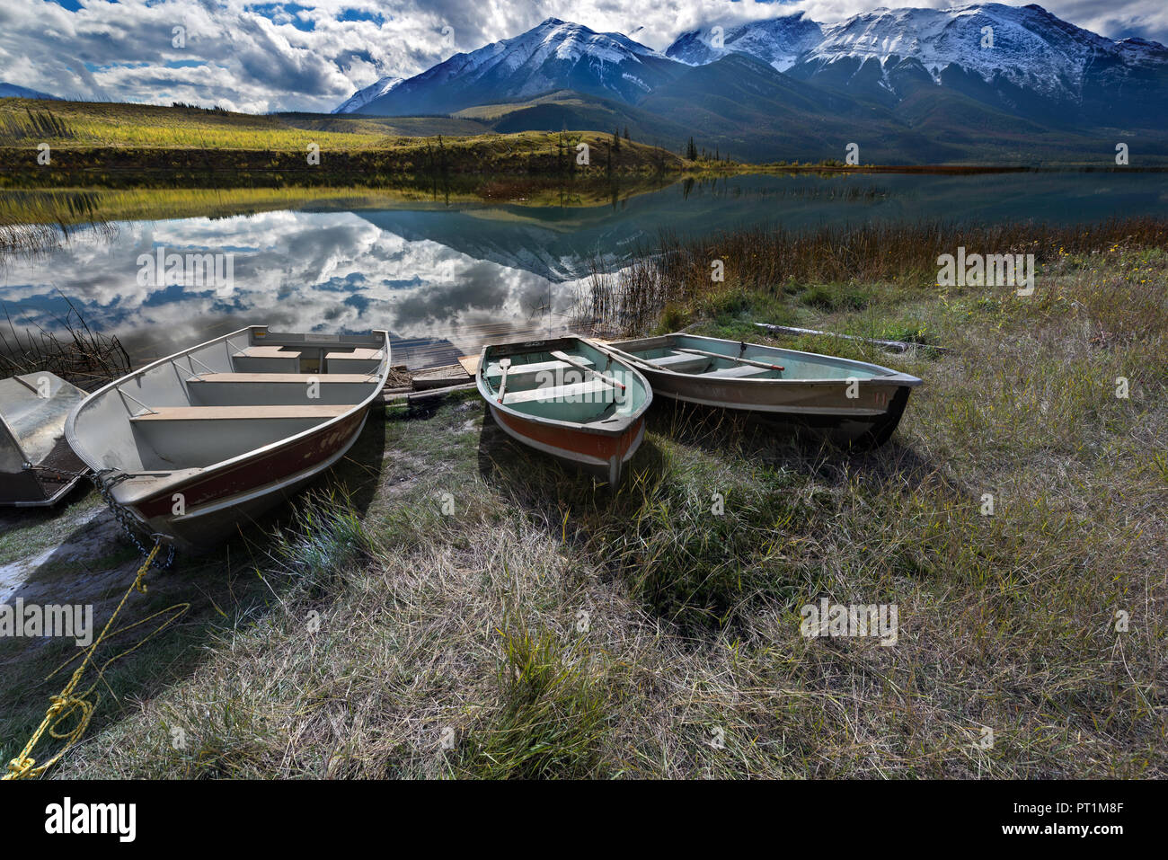 Talbot and jasper lakes hi-res stock photography and images - Alamy