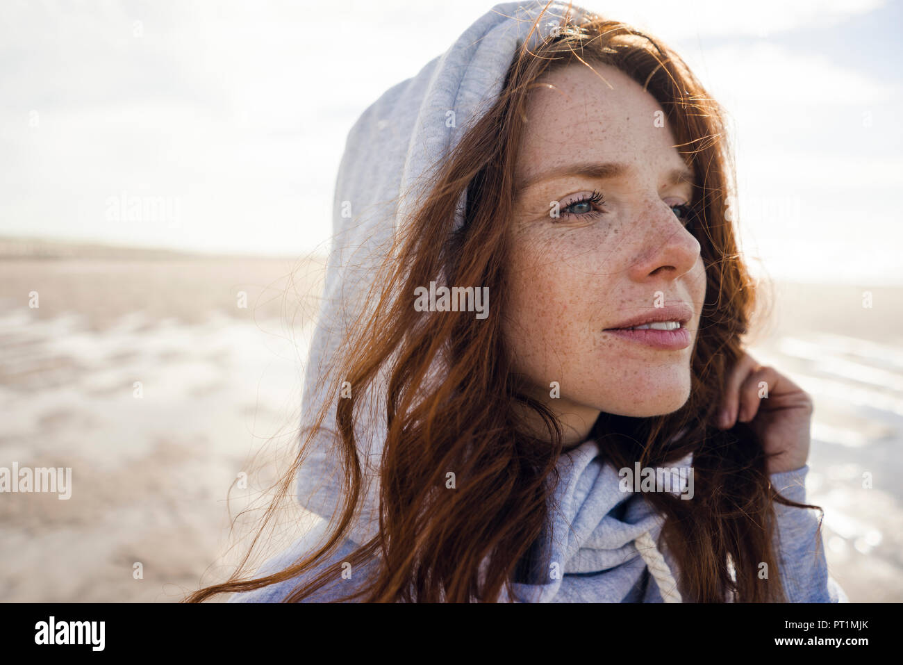 Breeze windy hi-res stock photography and images - Alamy