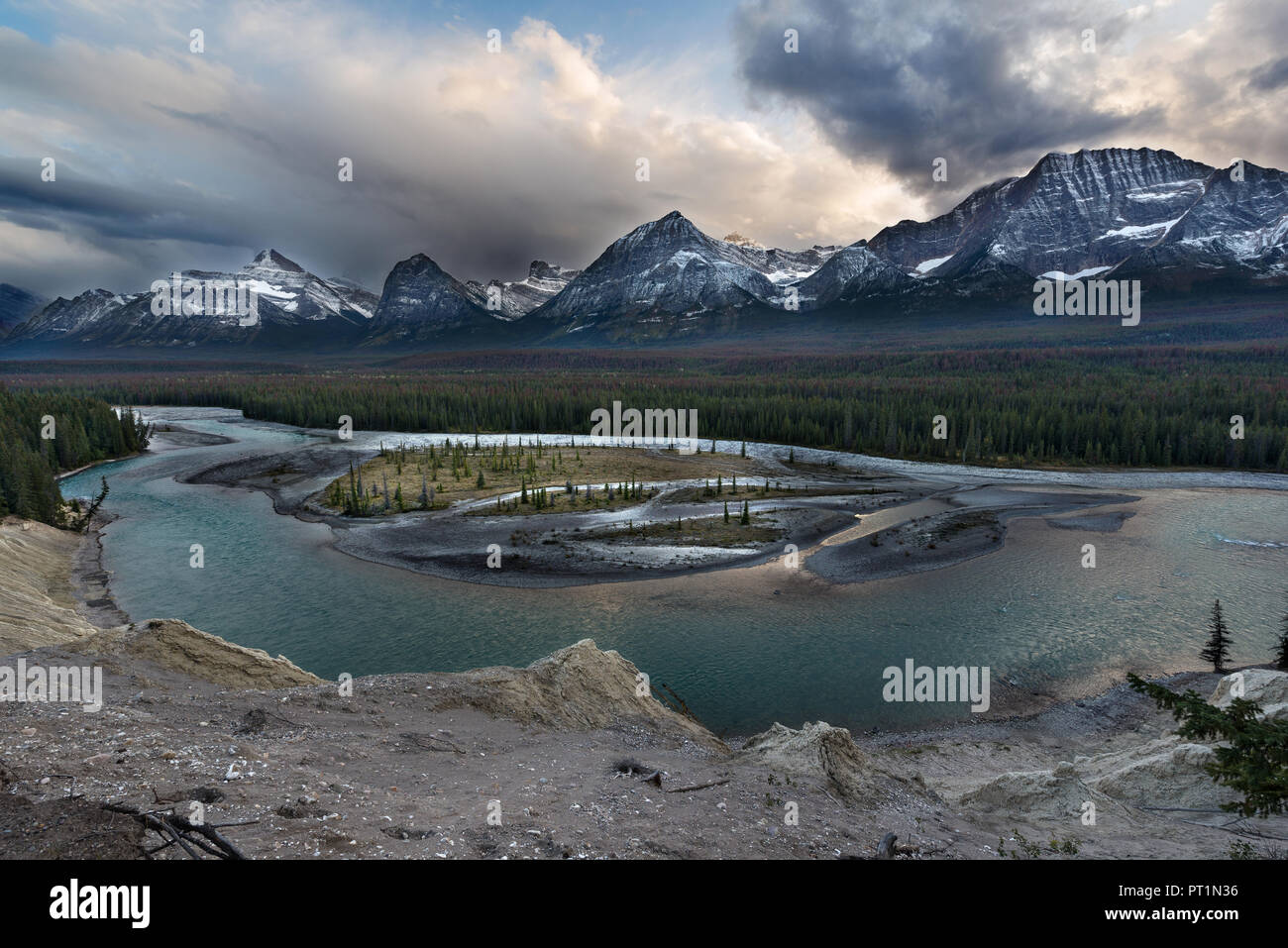 Alberta rivers hi-res stock photography and images - Alamy