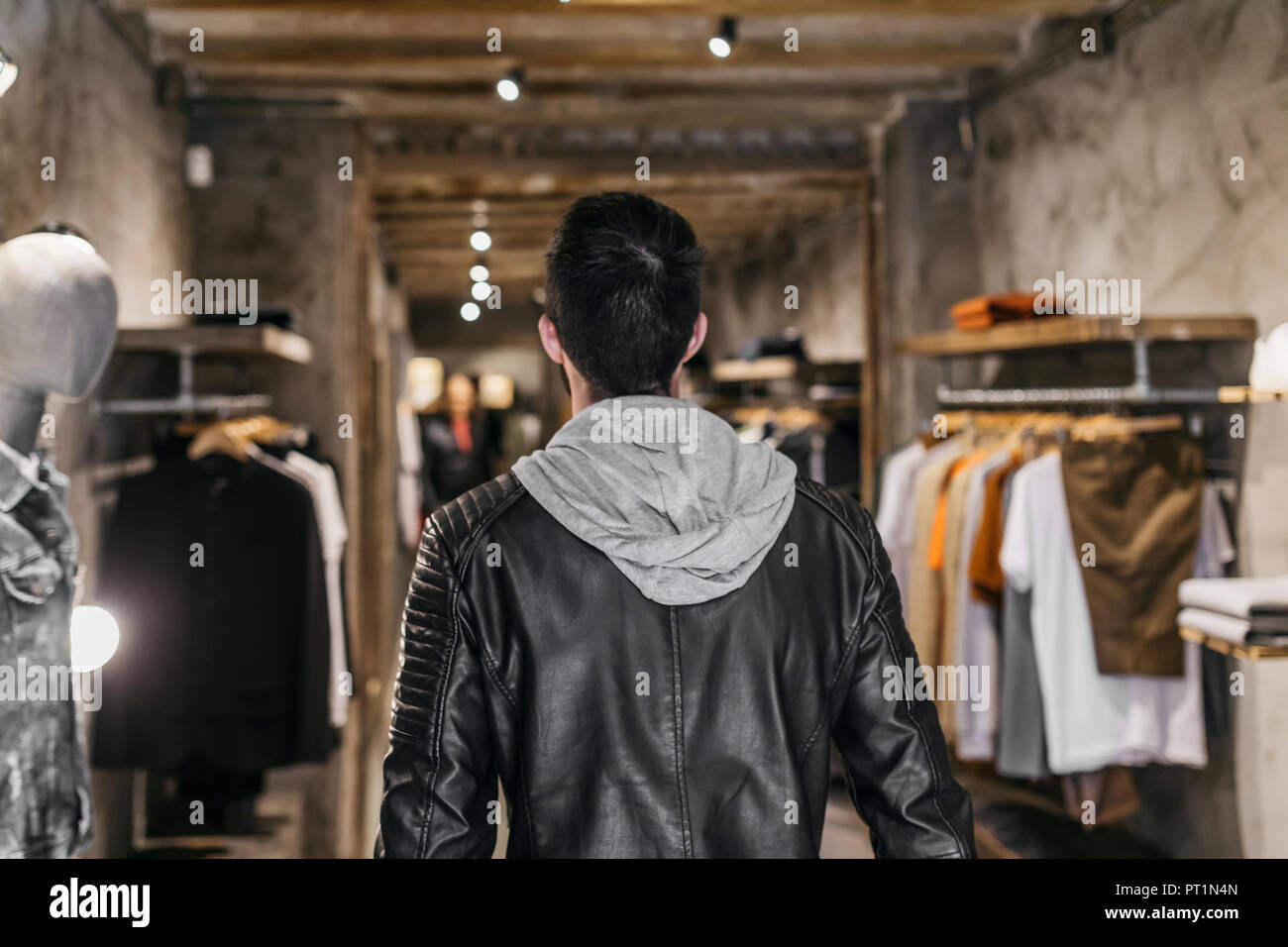 Men shopping in menswear clothes hi-res stock photography and images ...