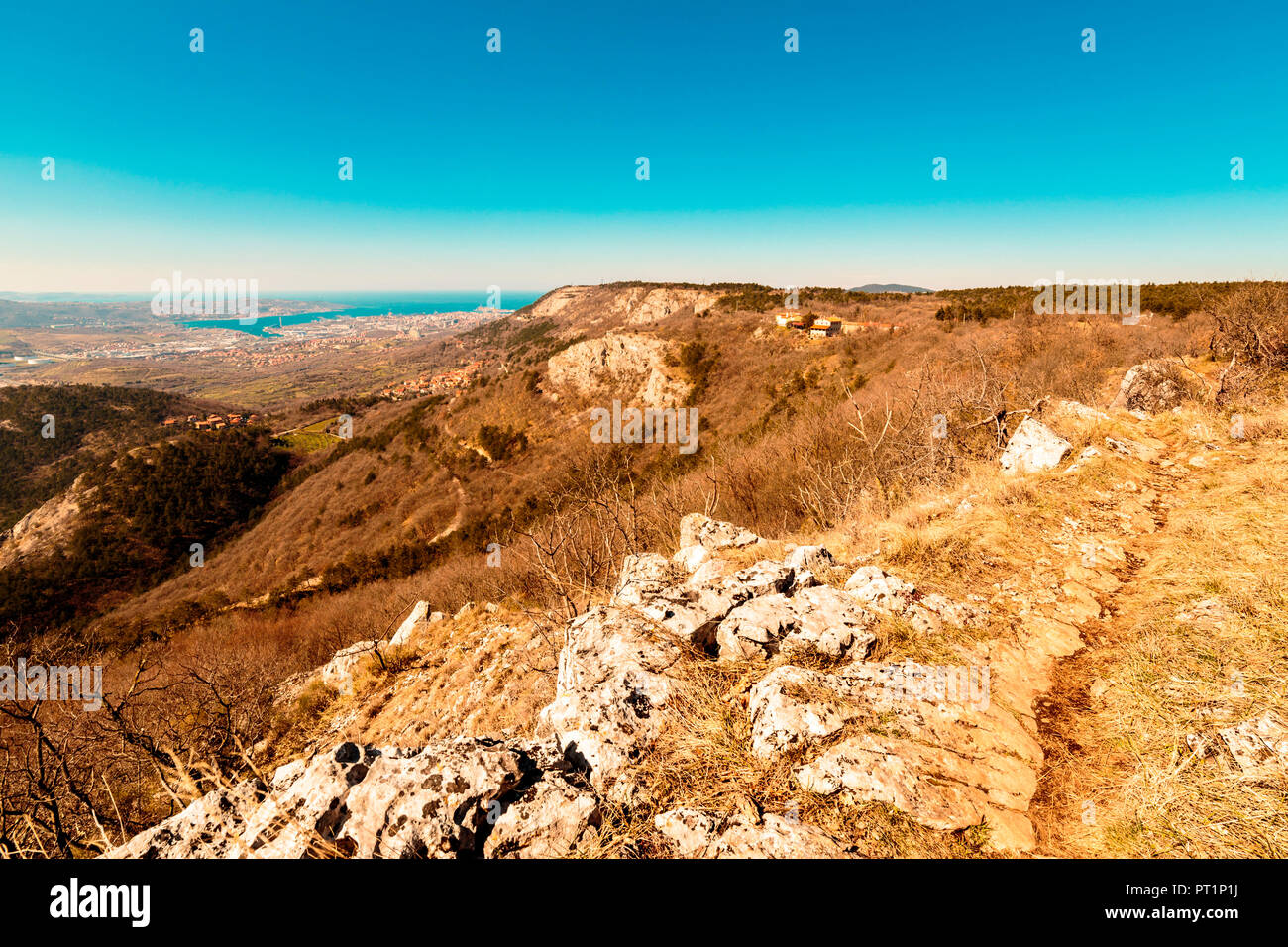 Carso (friuli venezia giulia) hi-res stock photography and images - Alamy
