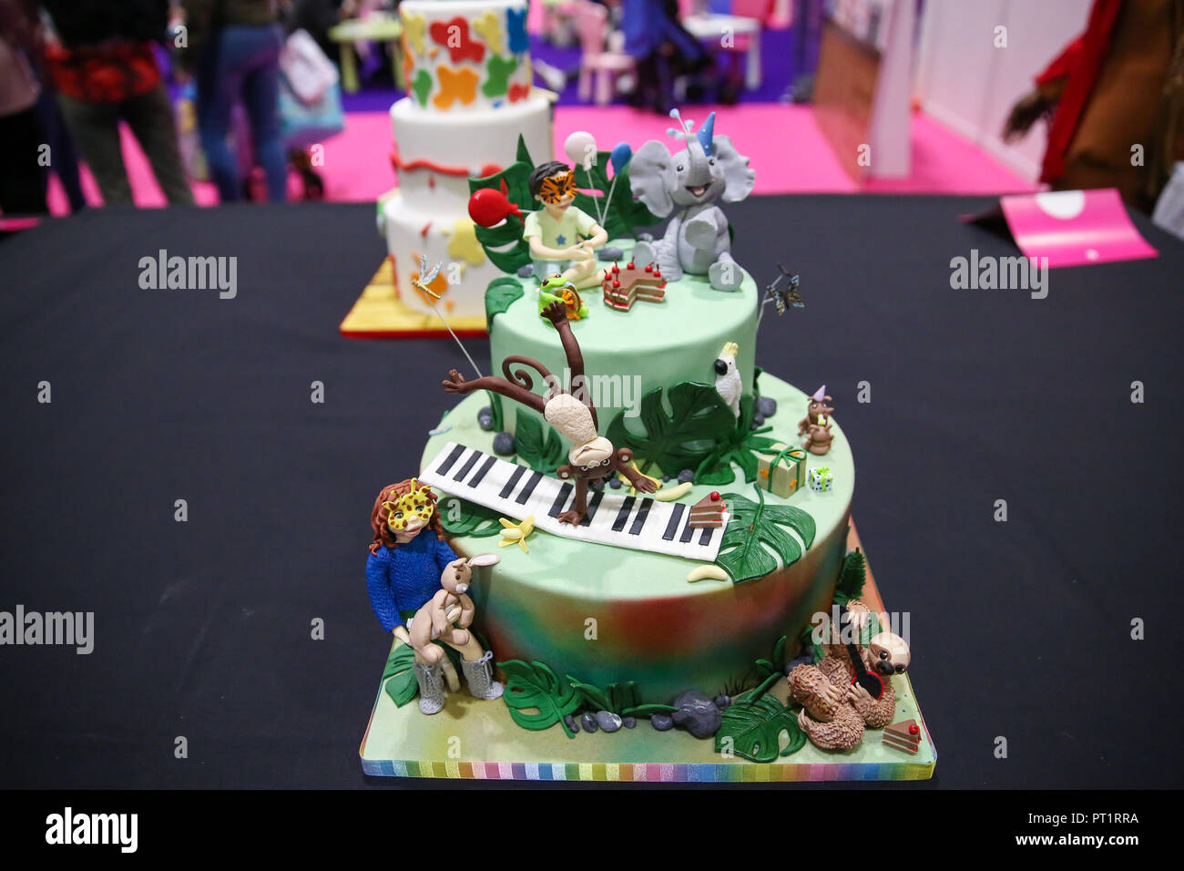 ExCeL London. UK 5 Oct 2018 - Kids Birthday Cake Competition cake on ...