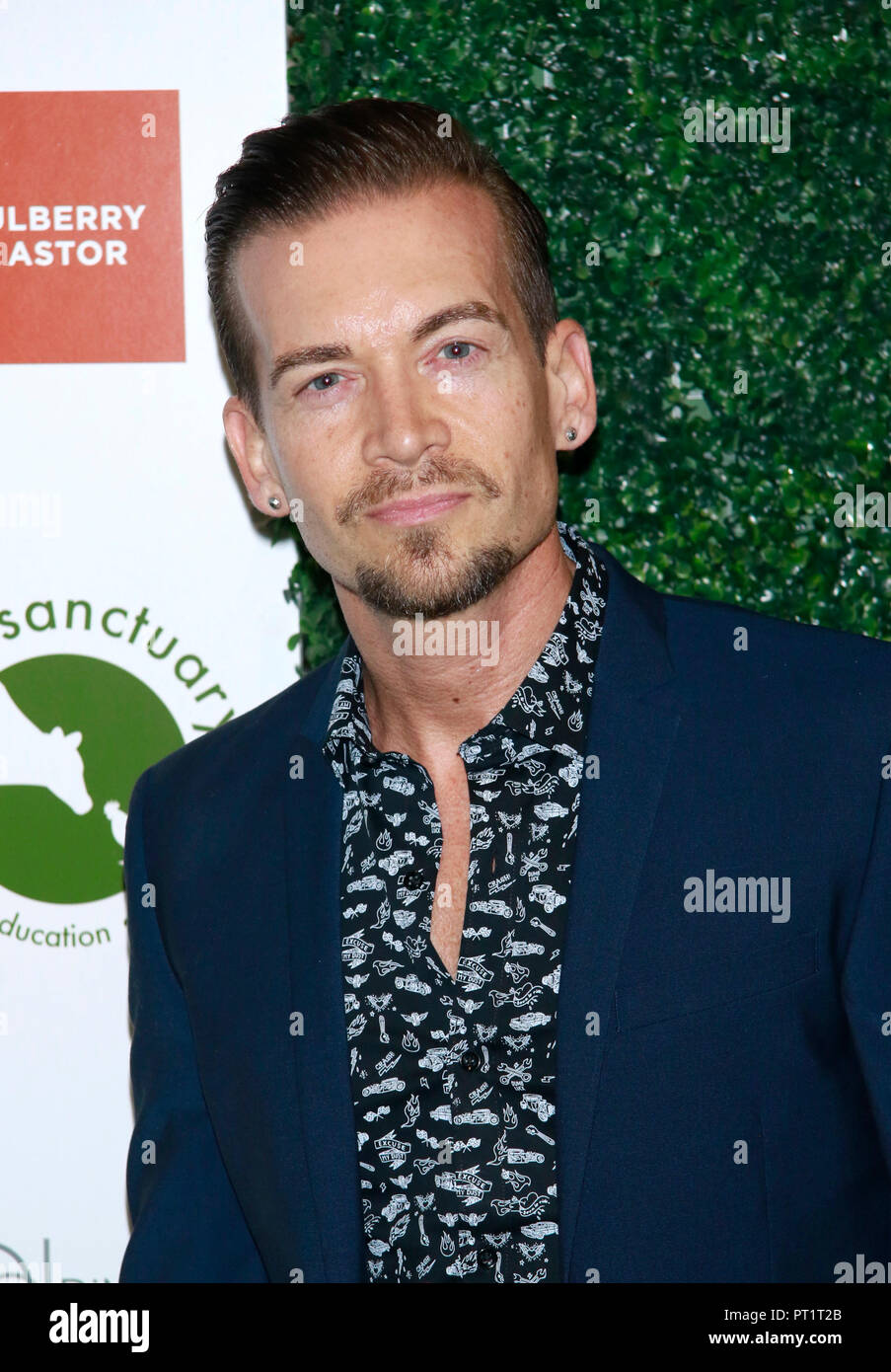 Damon sharpe hi-res stock photography and images - Alamy