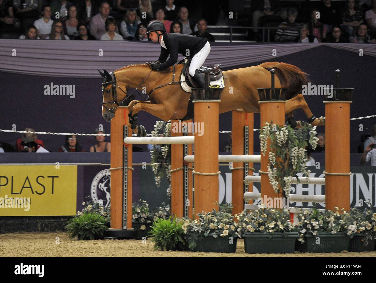 Birmingham, UK. 5th October 2018. Richard Howley (IRL) riding "Electra B". International ...