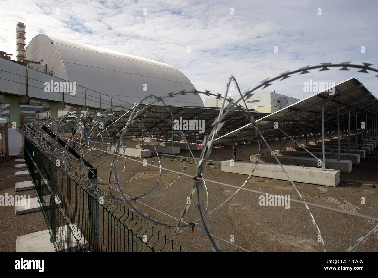 Kiev, Ukraine. 5th Oct, 2018. Solar panels of of the first solar power ...