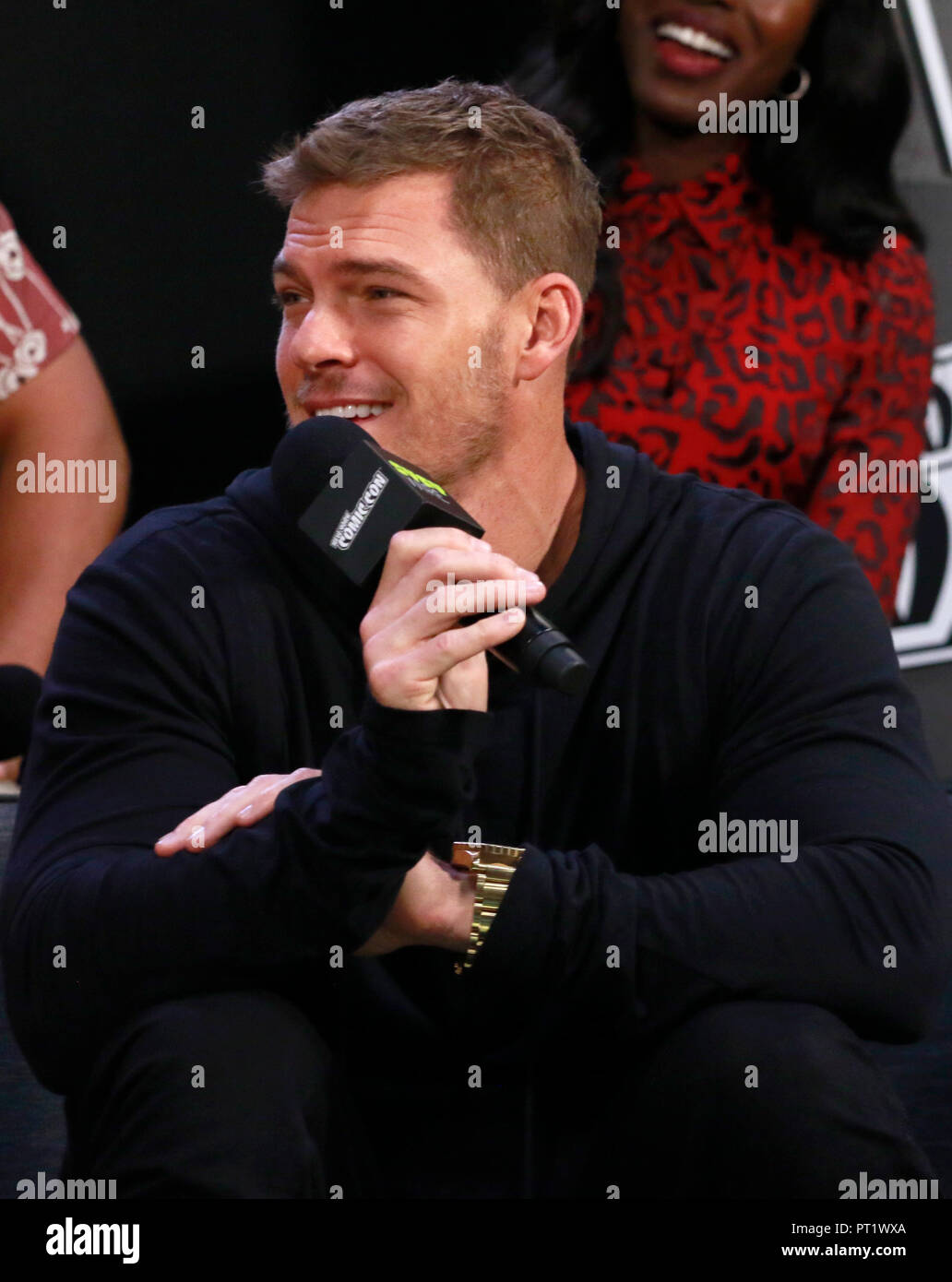 Alan ritchson where hi-res stock photography and images - Alamy