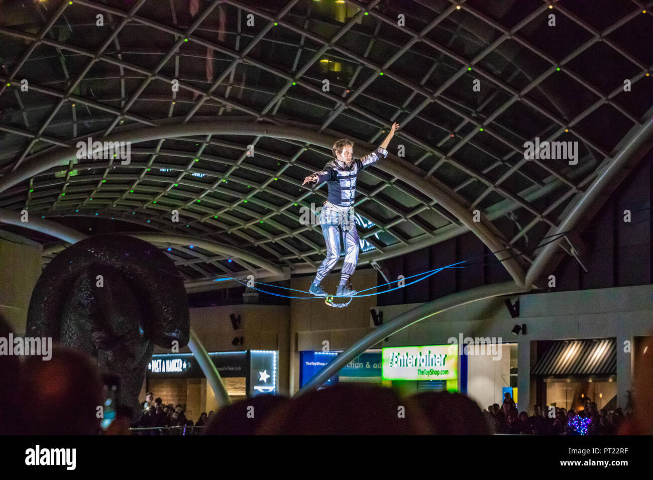 Leeds, UK. 5 October 2018. Photographs from the 14th annual Light Night ...