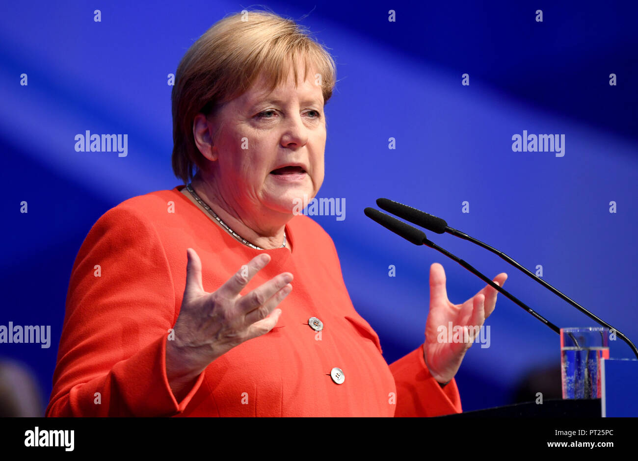 Kiel, Germany. 6 October 2018. Chancellor Angela Merkel speaking in the ...