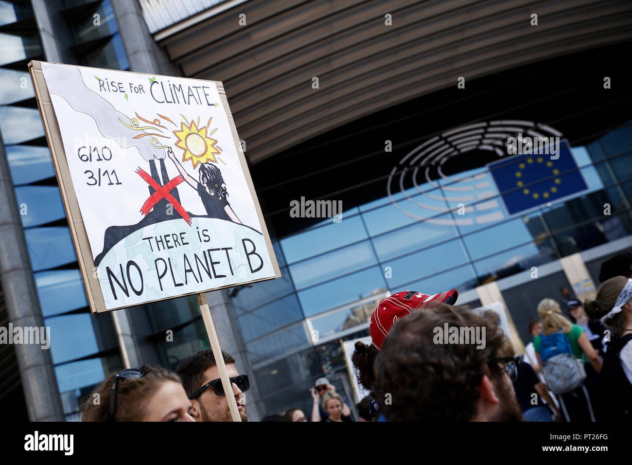Climate change slogans hi-res stock photography and images - Alamy