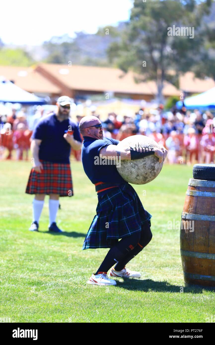 Scottish dancing man hi-res stock photography and images - Alamy