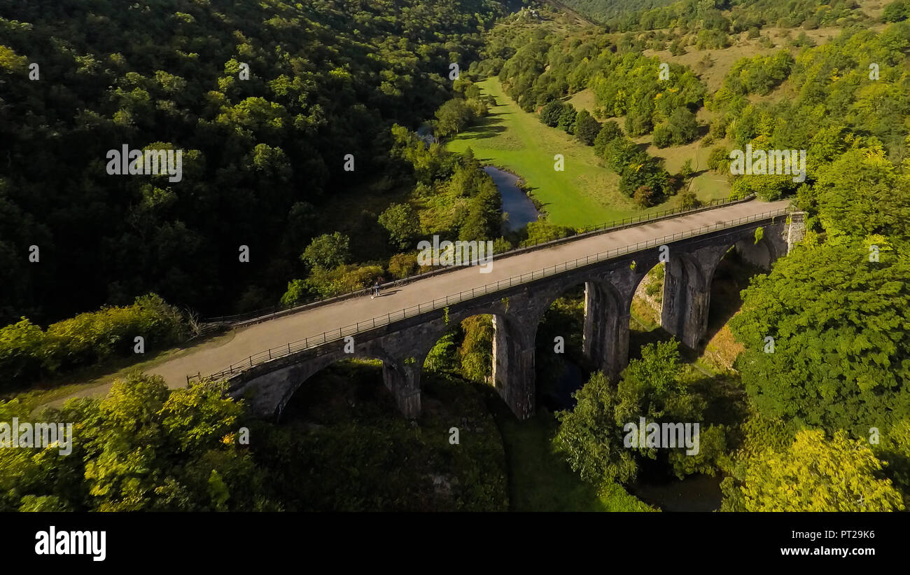 Bakewell, Derbyshire Peak District National Park, the Monsal Trail ...