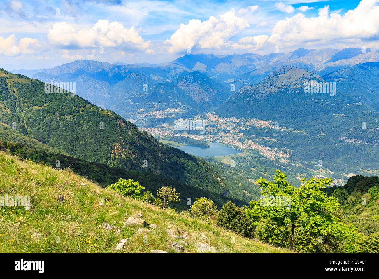 Lago di piano hi-res stock photography and images - Alamy