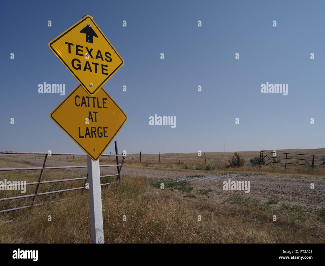 Road sign, Saskatchewan, Canada, Palliser Triangle, Brian Martin RMSF ...
