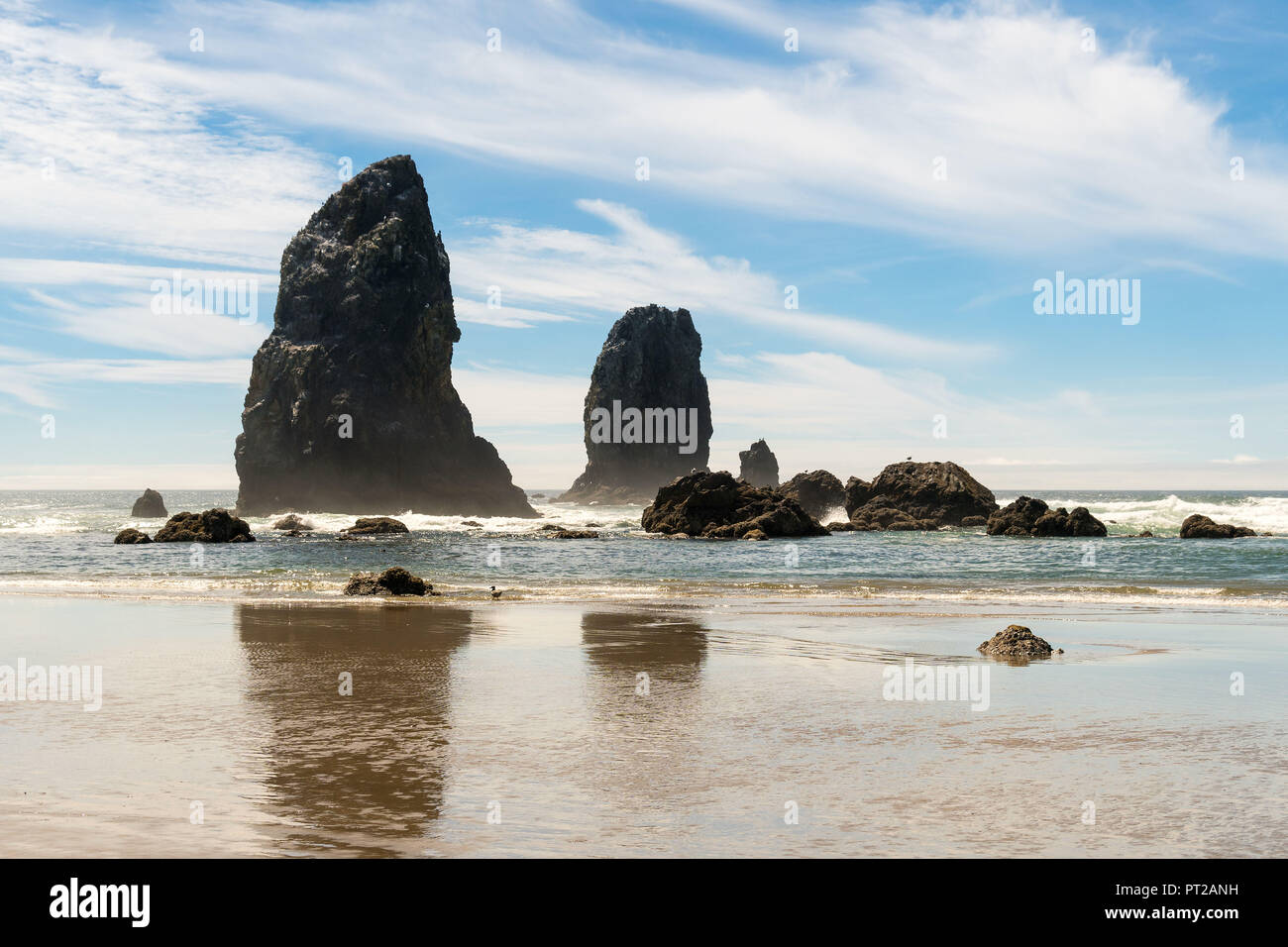 Pacific Coast, Cannon Beach, Rocks Stock Photo - Alamy