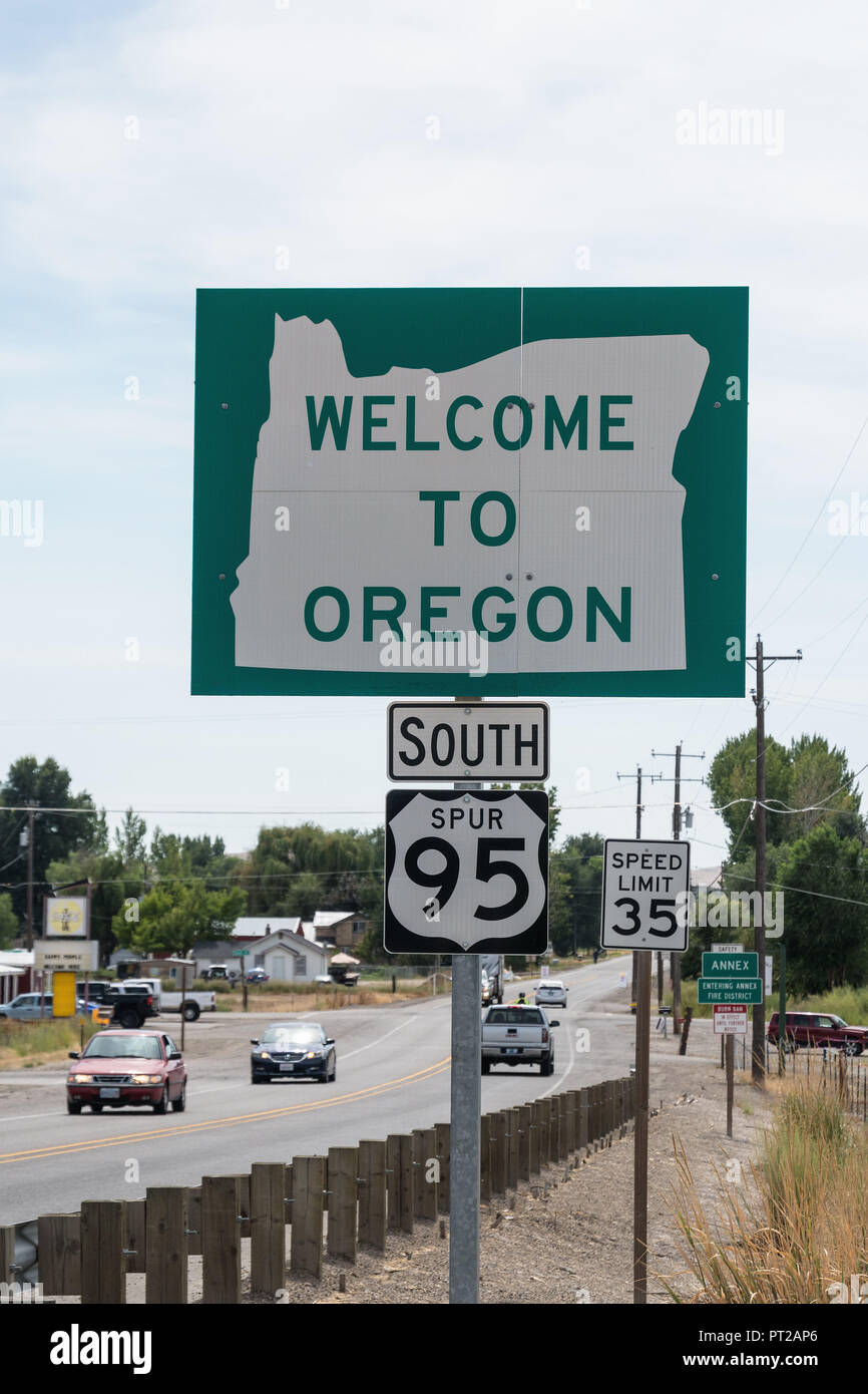 Welcome to oregon sign hi-res stock photography and images - Alamy