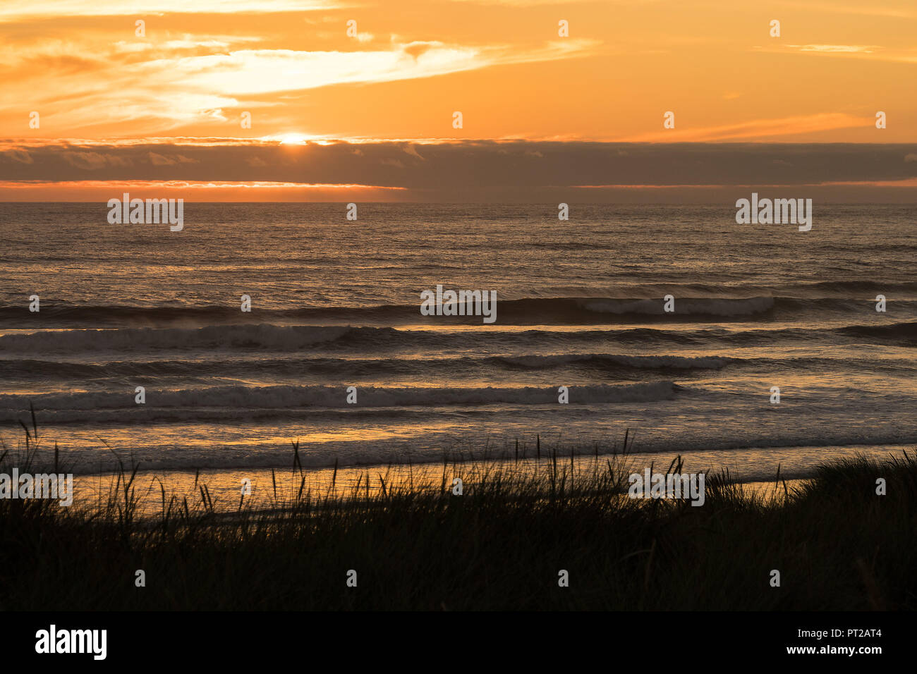 Pacific Coast, Cannon Beach, Sunset Stock Photo - Alamy