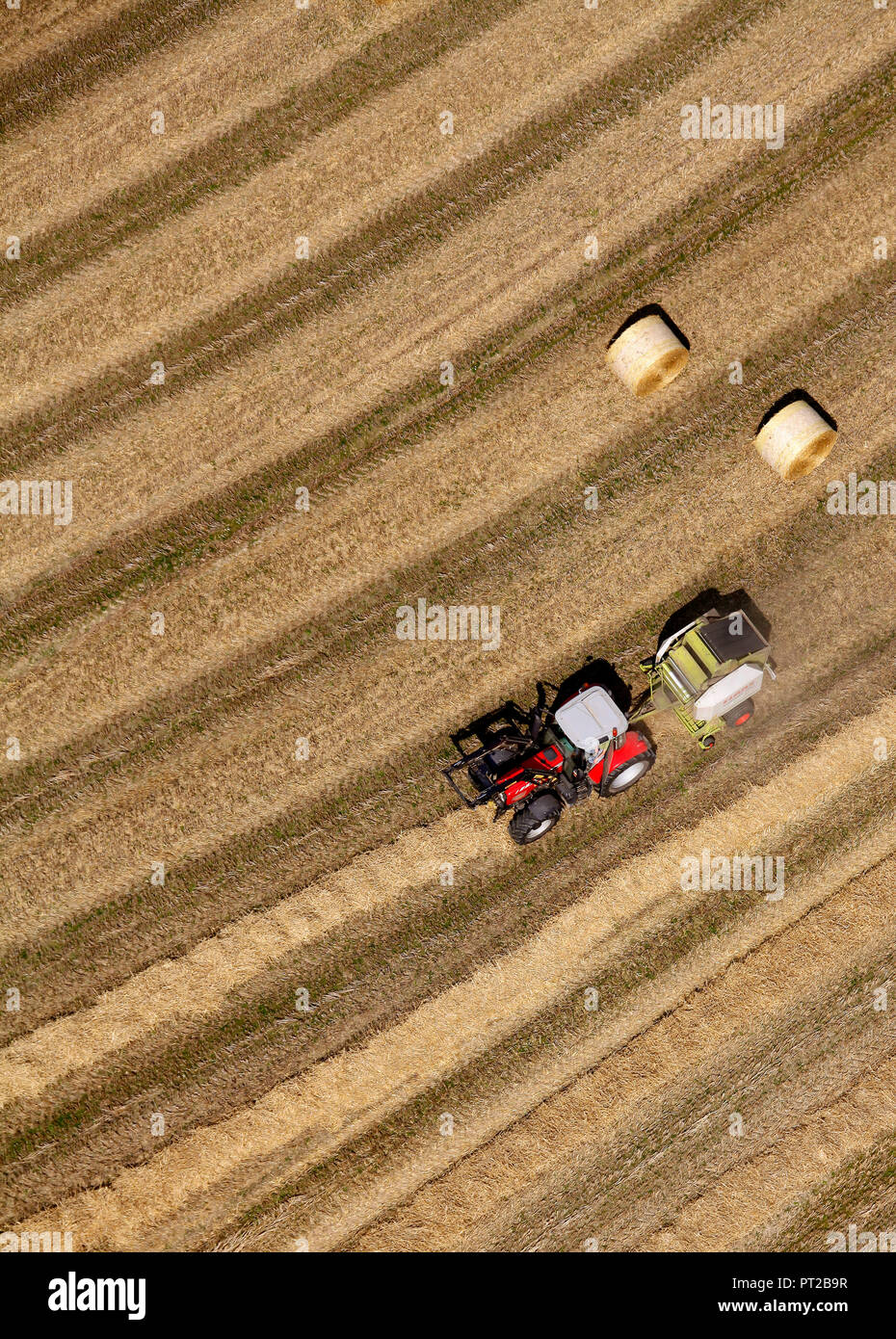 Aerial rolls hi-res stock photography and images - Alamy