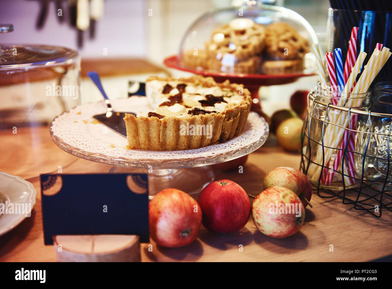 Cafe stand hi-res stock photography and images - Alamy