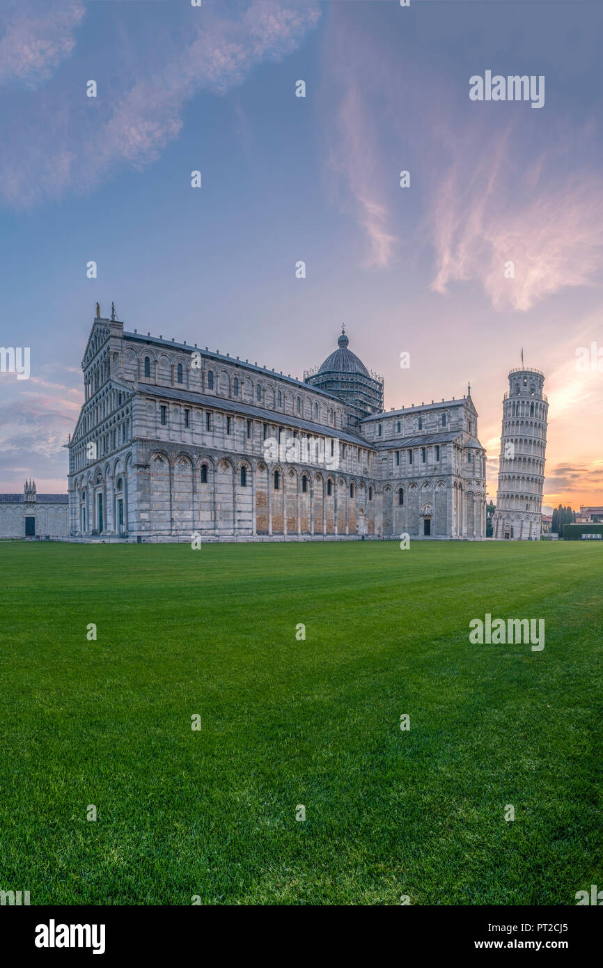 Leaning tower of pisa sunset hi-res stock photography and images - Alamy