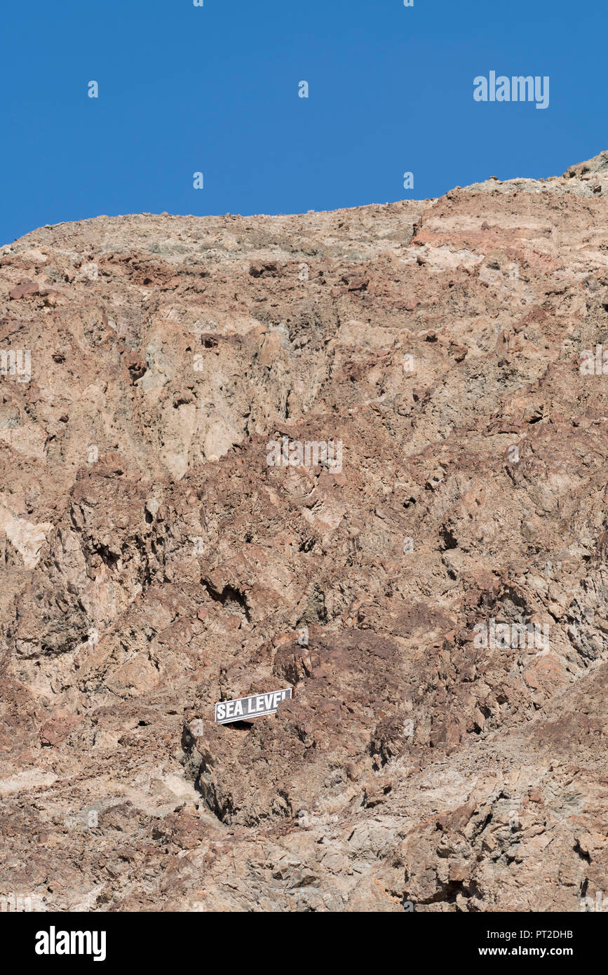 US, Southwest, California, Badwater, Badwater Basin, Death Valley ...