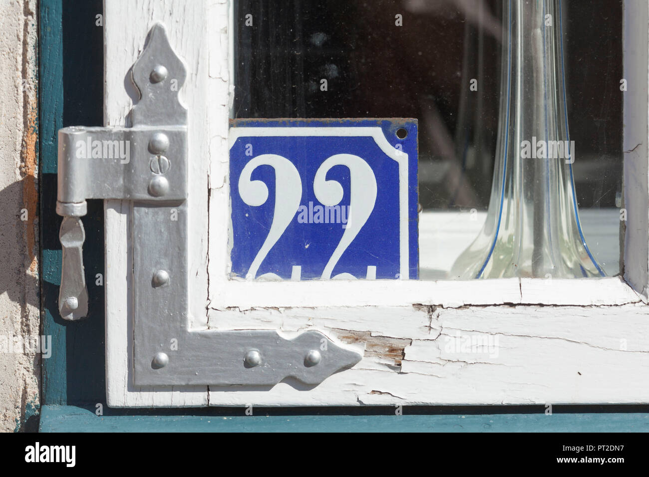 House number 22 sign hi-res stock photography and images - Alamy