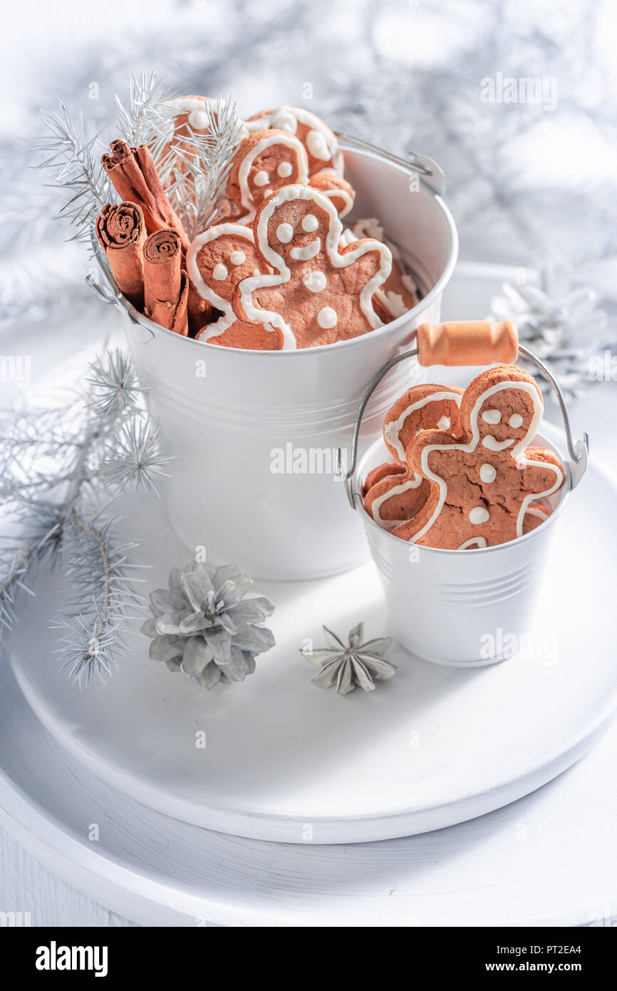 Homemade gingerbread man for Christmas in white bucket Stock Photo - Alamy
