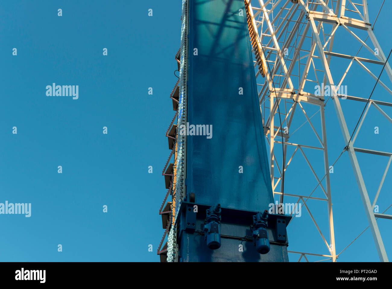 Ferris wheel, construction, detail Stock Photo - Alamy