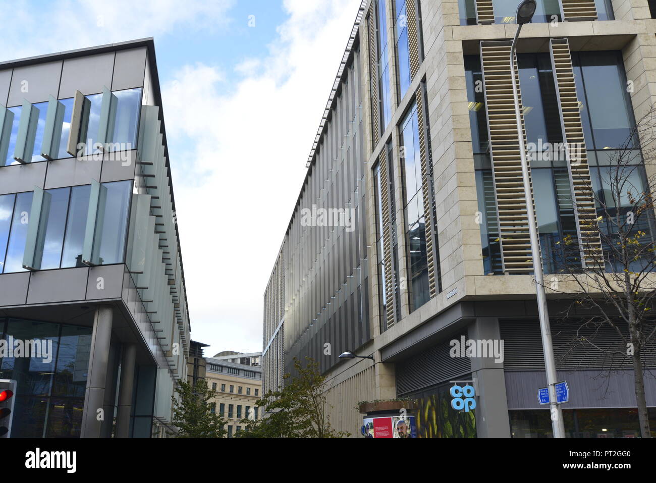 Office buildings edinburgh hi-res stock photography and images - Alamy