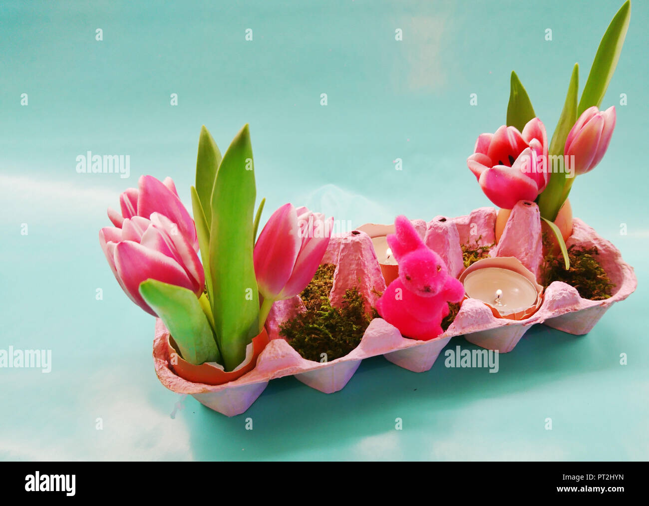 Tinkering hi-res stock photography and images - Alamy