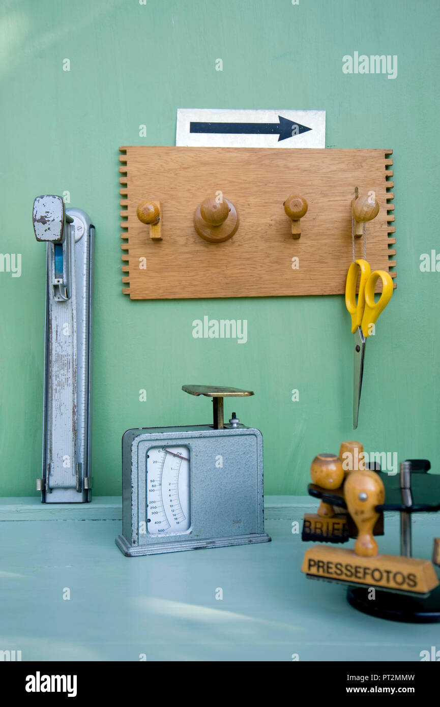Old stamps hi-res stock photography and images - Alamy