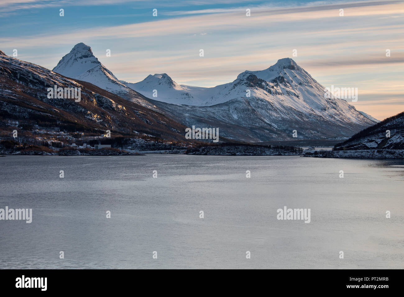 sunrise at Grovfjord, municipality of Skanland, Lofoten Island, Norway ...
