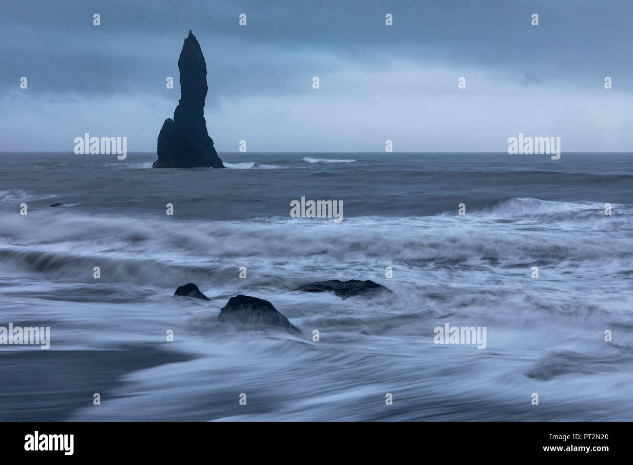 Rocks, waves and black Sand Beach, Vik I Myrdal, Sudurland, south ...