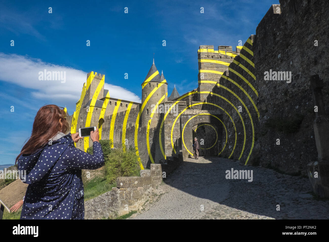 Concentric eccentric circles hi-res stock photography and images - Alamy