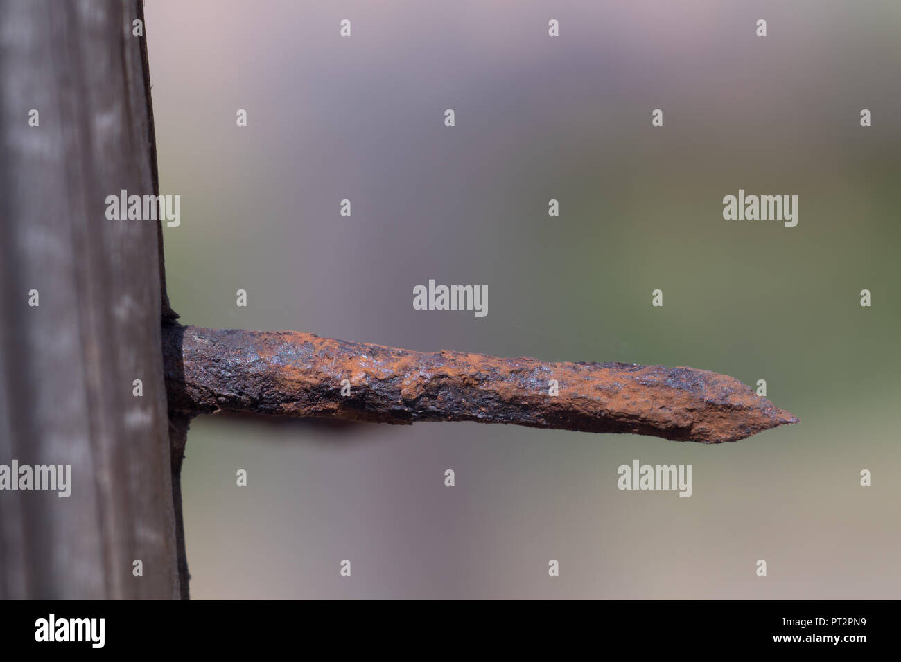 Tornillo oxidado hi-res stock photography and images - Alamy