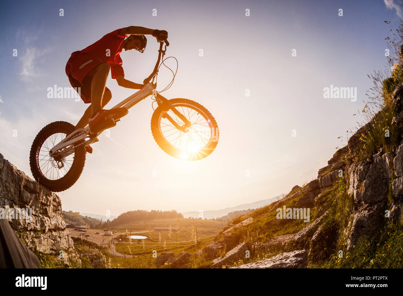 Biker acrobatic hi-res stock photography and images - Alamy