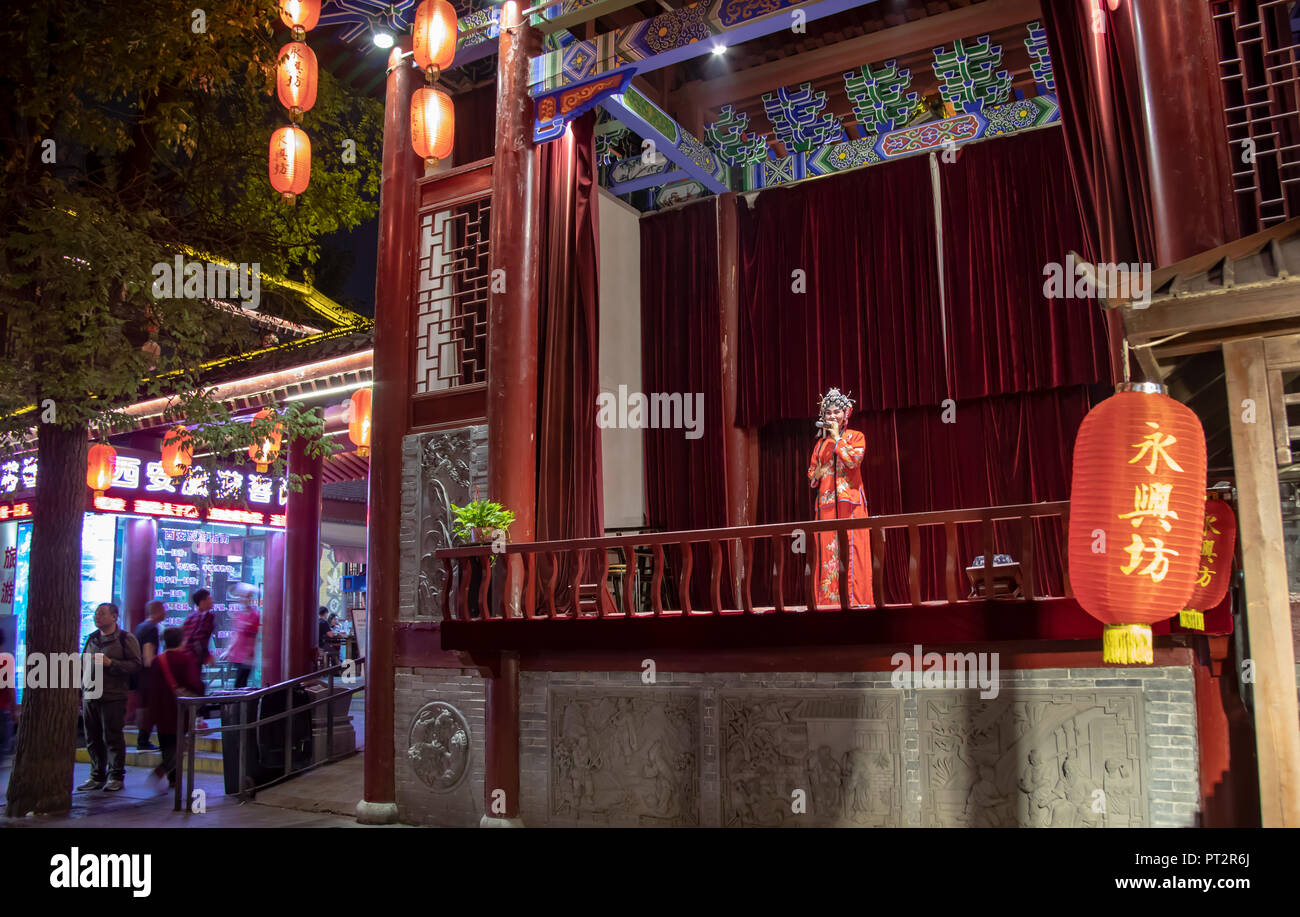 Xian, Shaanxi, China - September 9, 2018 : Female Chinese Opera singer ...