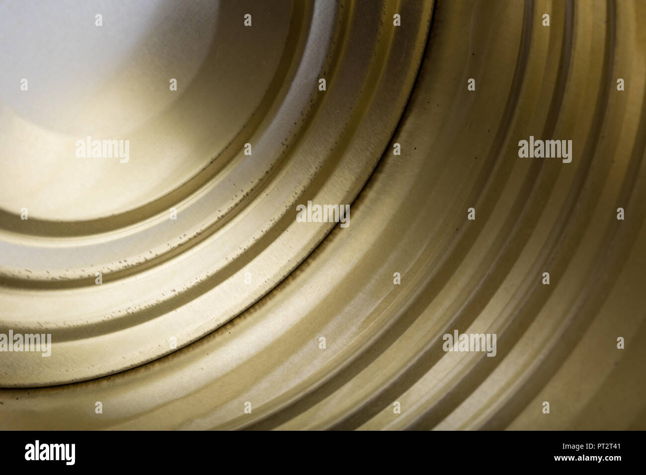 Close up view metal container hi-res stock photography and images - Alamy