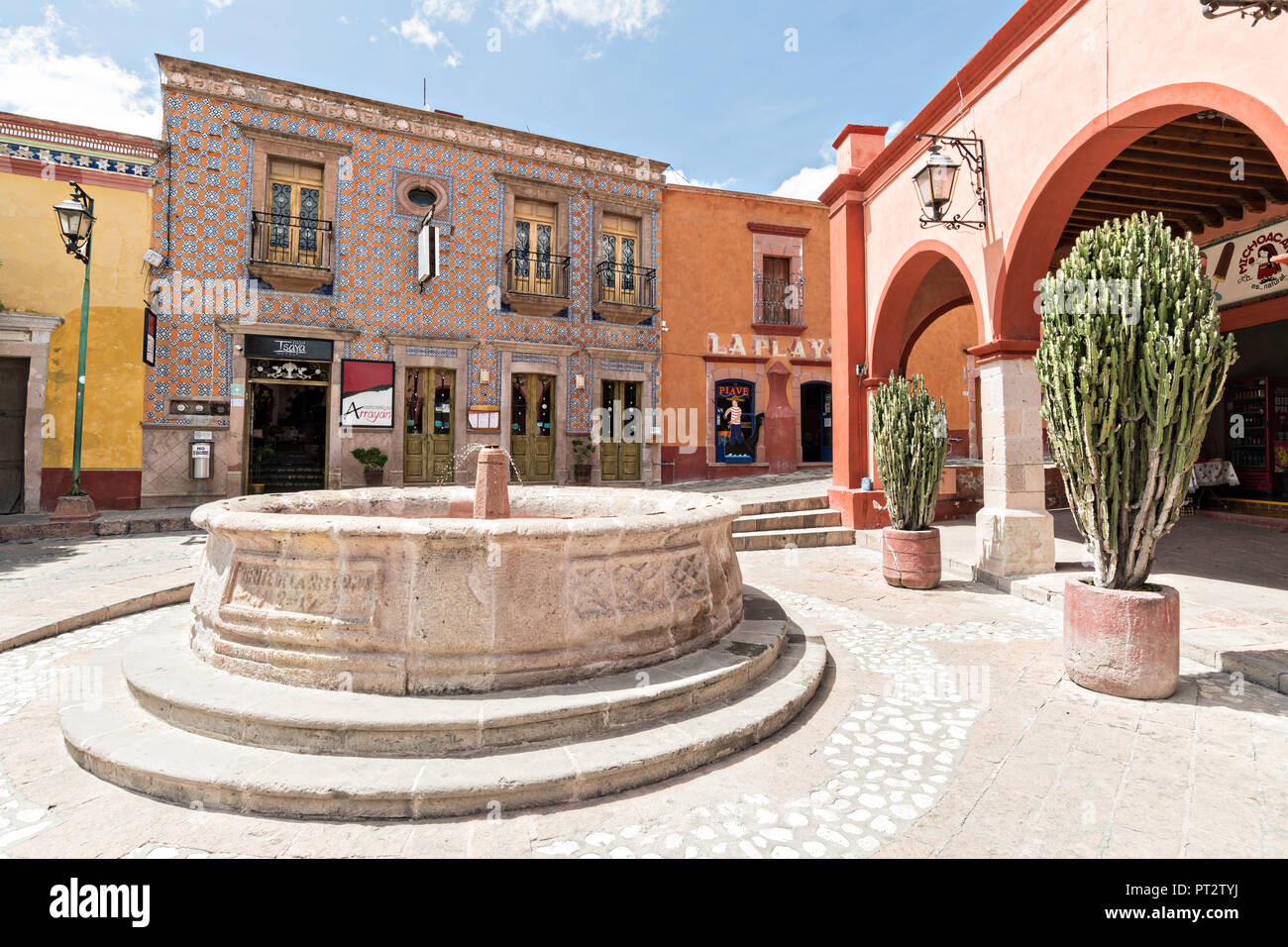 The Bernal public fountain at Zaragoza and Hidalgo streets in the ...