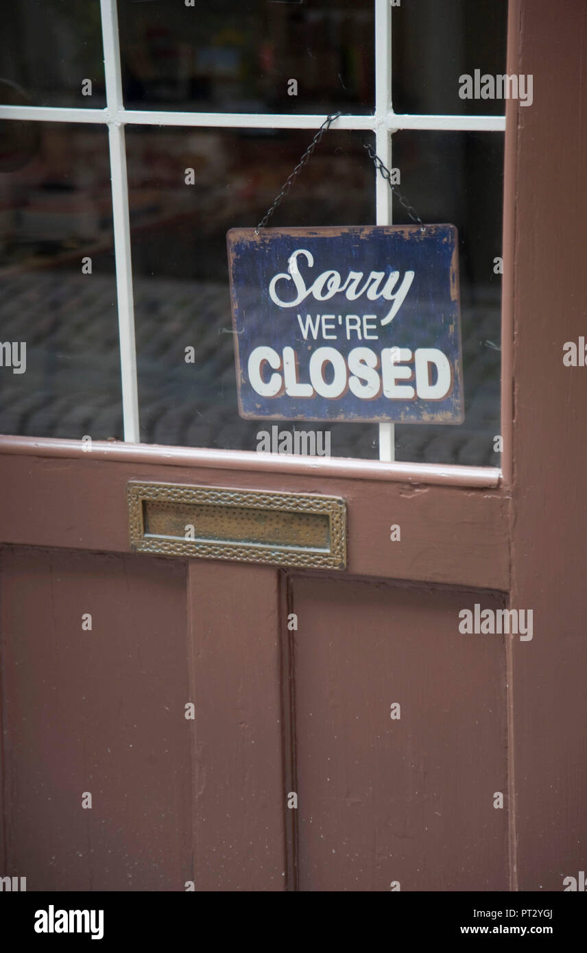 In use sign door hi-res stock photography and images - Alamy