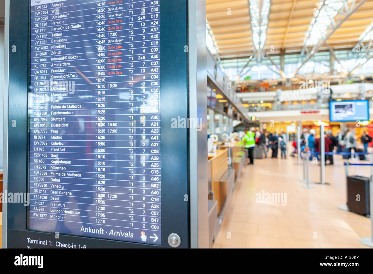 Europe airport passport control hi-res stock photography and images - Alamy