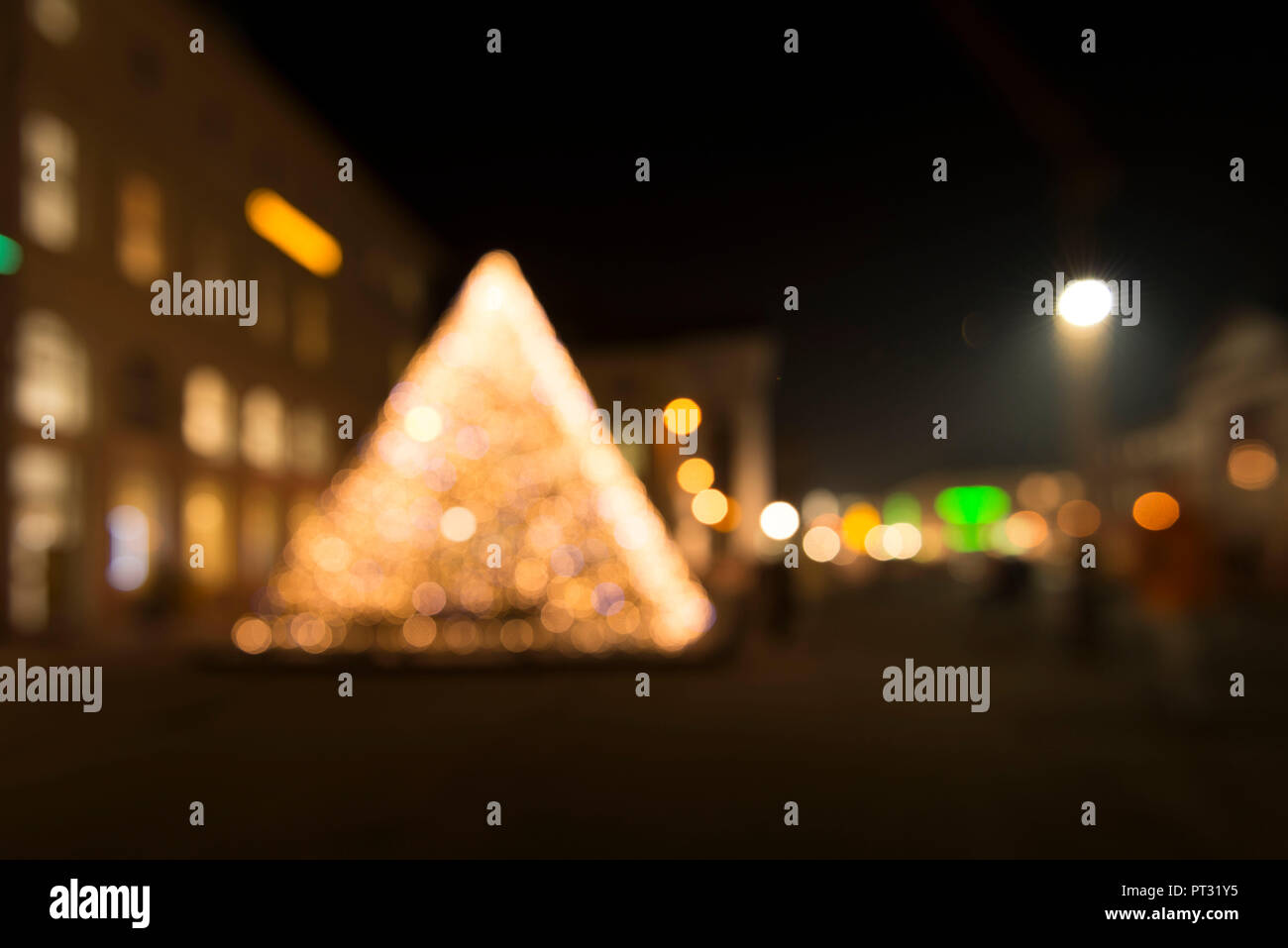 Blurred lights of a pyramid hi-res stock photography and images - Alamy